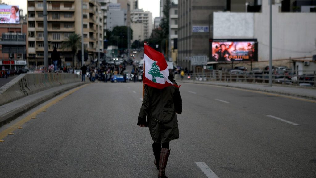 Lebanese economy expects massive losses due to Saudi decision